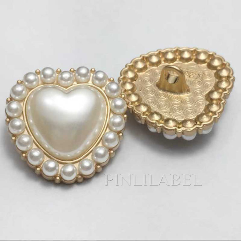 A Brief Introduction to Chanel-Style Buttons - pinliLAbel