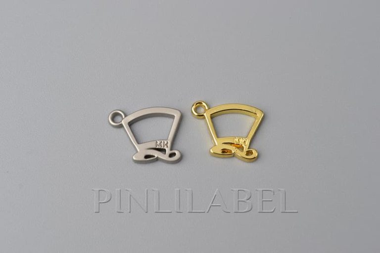 Custom Metal Pendants and Charms - pinliLAbel