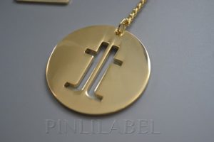 Custom Metal Pendants and Charms - pinliLAbel